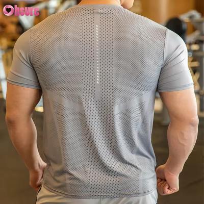 China Mens Athletic Top Activewear Shirt Polyester Spandex Men Running Clothes Gym Lightweight Sports Elastic t Shirts for sale