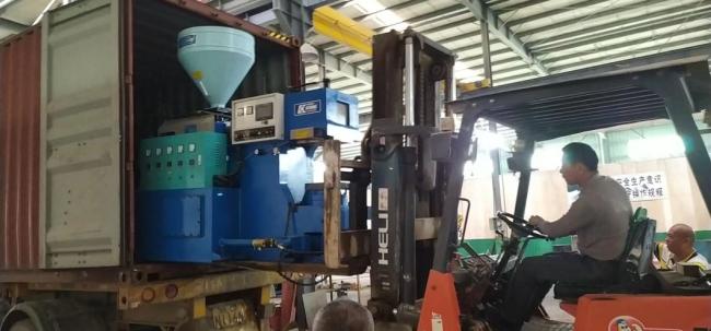 Maschine 6 Stations-einzelne Farbe-PVCs Airblowing