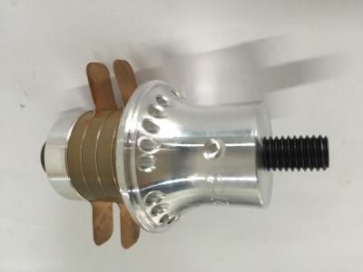 Китай Датчик 40 КГц пьезоэлектрический керамический преобразовывая электрические заряды в энергию с отверстием для охлаждать продается