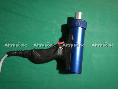 Cina tipo di rivettamento ultrasonico termoplastico di titanio portatile della pistola della saldatrice 35Khz in vendita