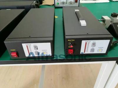 Chine découpeuse 30KHz ultrasonique avec lame titanique/remplaçable à vendre