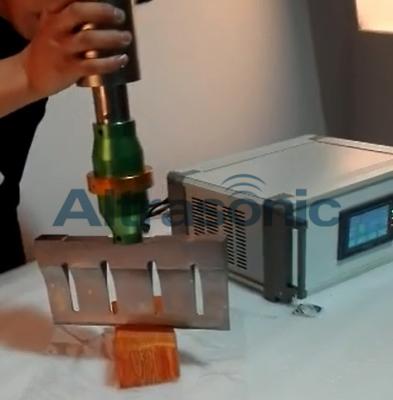 중국 1000W 케이크 사탕 치즈 물고기 초콜렛을 위한 초음파 음식 절단기 판매용