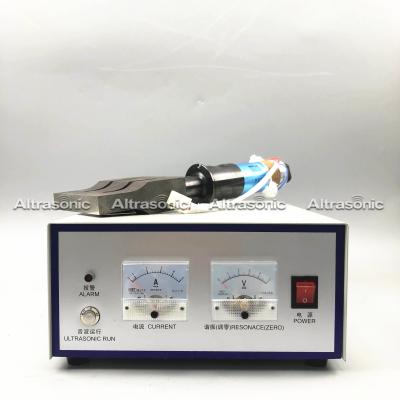 중국 웨링 기계를 위한 20K 2000w 초음파 발생 장치 +transducer+steel 호른 판매용