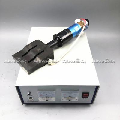 중국 웨링 기계를 위한 20K 2000w 초음파 발생 장치 +transducer+steel 호른 판매용