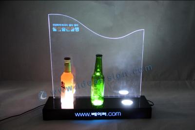 Cina Esposizione acrilica trasparente nera classica della bottiglia del liquore con stampa di seta di logo in vendita
