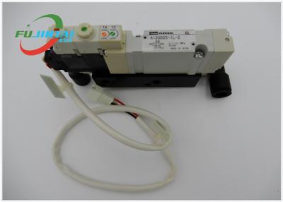 Cina Elettrovalvola a solenoide pneumatica di FUJI CP7 CP8 ADCPA8160 A12GD25-1L-Z per l'attrezzatura di SMT in vendita