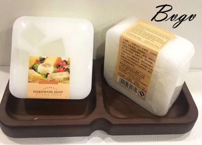 Chine Barre de Herb Extract Body Scrub Soap de savon de visage de lait de chèvre de particules d'avoine à vendre