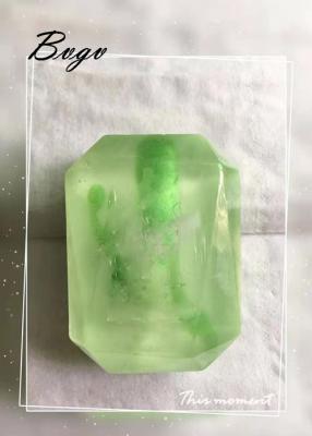 Chine Le visage antibactérien de concombre savonnent le savon de blanchiment efficace frais frais à vendre