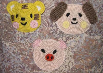Cina Il giro a forma di animale lavora all'uncinetto la coperta del pavimento, bambini che di 12cm il fumetto lavora all'uncinetto la stuoia di posto in vendita