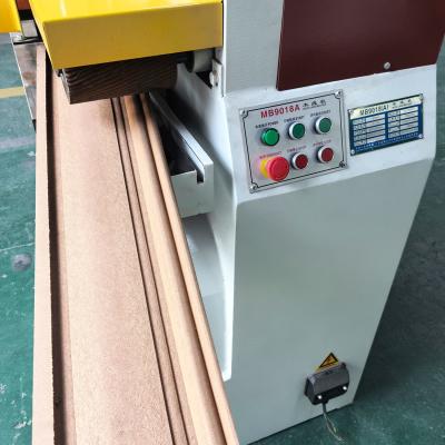 Κίνα 120 mm Max. Δουλευτικό πάχος ξύλο επιφάνεια 180 mm ξύλο προφίλ γραμμική μηχανή τυποποίησης προς πώληση