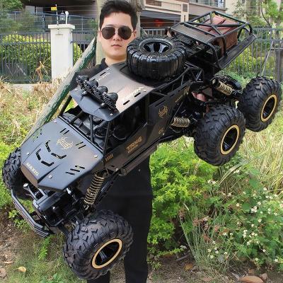 Chine Véhicule tout-terrain à quatre roues motrices rechargeable Rock Crawler Électrique hors route Monster Trucks Jouets pour enfants Cadeaux à vendre