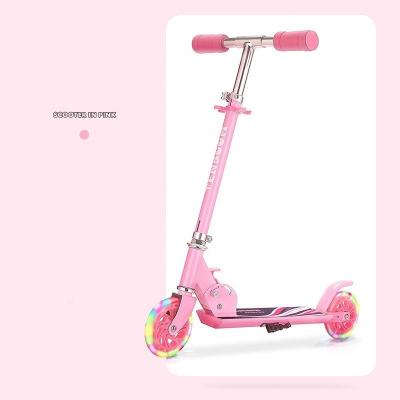 Chine 2 à 4 ans Range d'âge Scooter pour enfants Flash pliable Bicycle d'entraînement à la main-d'œuvre à vendre