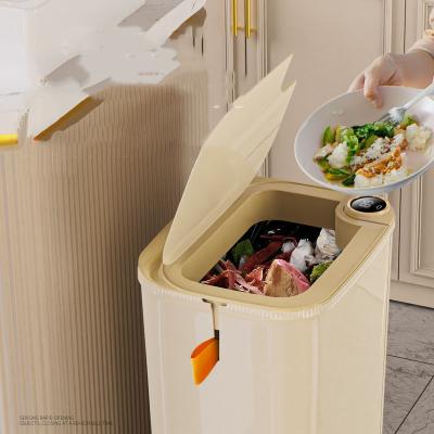 中国 Three Induction Modes IPX5 Waterproof 20L Large Capacity Intelligent Electronic Motion Induction Garbage Can 販売のため