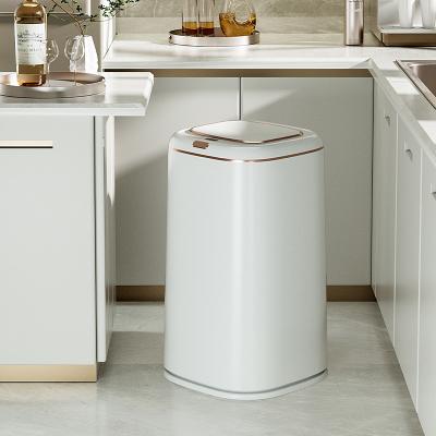 中国 2023 35L Automatic Water-Proof Dustbin Smart Sensor Automatic Kitchen Plastic Smart Trash Can 販売のため