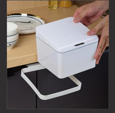 中国 Household Smart Touchless Motion Sensor Trash Can Public Area Intelligent Garbage Bin Self Sealing Bin 販売のため