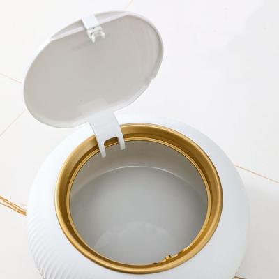 中国 Source Factory Direct Desktop Trash Bin with Cover Small Storage Paper Basket Desktop Storage Box 販売のため