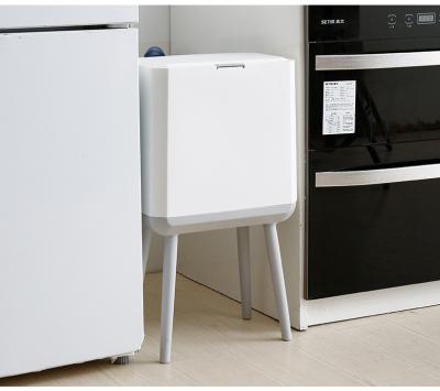 중국 Trash Can with Lid Plastic Garbage Can with Push Button Narrow Modern Waste Basket for Kitchen Slim Dogproof Bedroom Garbage Bin 판매용