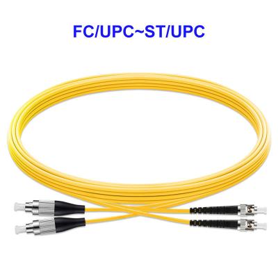 中国 Optical Fiber Cable FC UPC ST UPC Single-Mode Dual-Core Carrier-Grade OS2 Pigtail Customization 販売のため