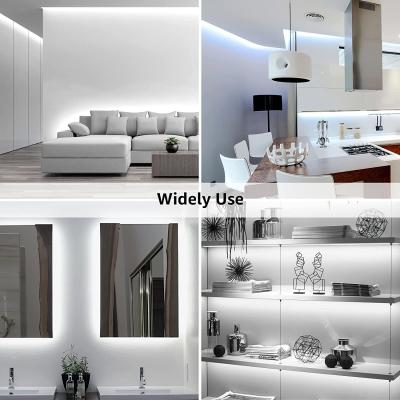 Cina DC 12V 5W 4.8W 60led/M 2835 LED Strip SMD Dimmable USB LED Strip Light With USB Touch Dimmer Switch in vendita