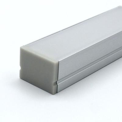 Cina 20 x 15 mm Profilo LED in alluminio LED Strip Light Channel con accessori in vendita