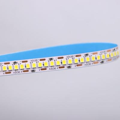Cina 5M LED Strip Light PCB bianco 2835 Chip IP20 80Ra 12V 24V Led Strip Lighting in vendita