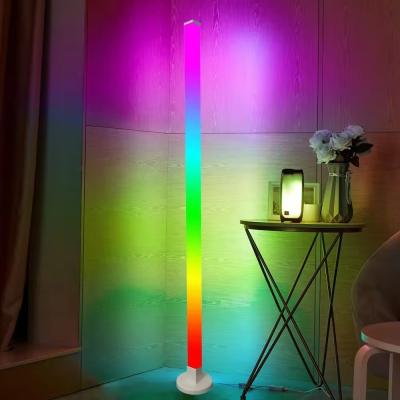 Китай Управление приложением Bluetooth Atmosphere Smart Home Light RGB Music Sync Стоящая лампа продается