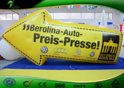 Cina La freccia gonfiabile di volo di pubblicità del PVC gonfiabile del pallone/giallo/frecce gonfiabili dell'elio modella per annunciare in vendita