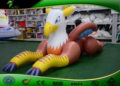 Cina Modello animale impermeabile di esplosione del PVC/personaggi dei cartoni animati situantesi gonfiabili di Eagle in vendita