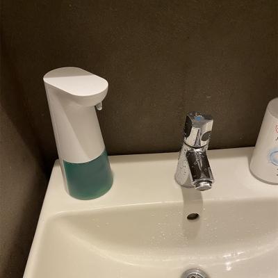 Cina Erogatore 250ML a pile del sapone della bottiglia della schiuma del sensore del controsoffitto in vendita