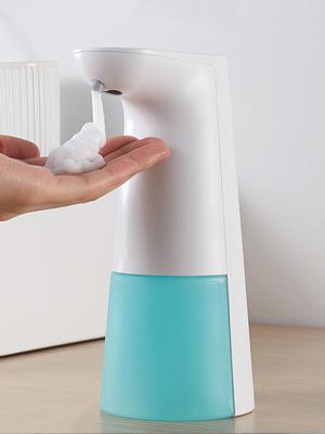 China FCC 250ML Battery Operated Sanitizer Dispenser Automatic Foaming Pump for sale