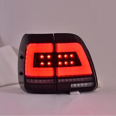 China Acessórios de automóveis LED Lâmpada traseira Lâmpadas traseiras para Toyota Land Cruiser Lc100 98-07 à venda