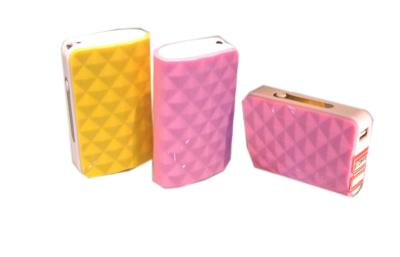 China banco móvel do poder do banco 18650 do poder 4000mah, banco do poder do Usb do CE ROHS à venda