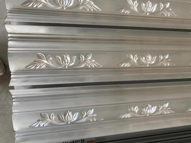 Aluminum alloy gypsum cornice casting mold product illustration