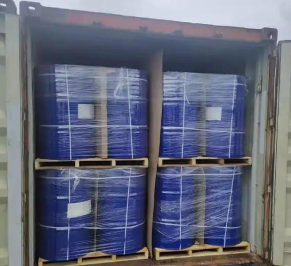 High purity phenol product for rock wool manufacturing