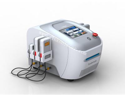 Cina macchina comoda del laser di 635nm Lipo nessun diodo conveniente di effetto collaterale per il dimagramento del corpo in vendita