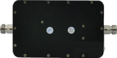 Cina il ripetitore mobile del segnale di 1700MHZ AWS, 20dbm ha prodotto il enchancer, con l'amplificatore dell'indicatore, ripetitore di pico del cellulare 70dbi in vendita