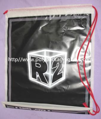 Κίνα Προωθητικός LDPE πλαστικός Drawstring CBE Backpack ενιαίος ώμος, μαύρος προς πώληση