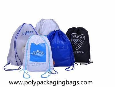 Κίνα 10kgs δύναμη LDPE πλαστικό Drawstring CBE δύο στρώματος σακίδιο πλάτης προς πώληση