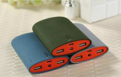 Cina Caricatore mobile nero/grigio, professionale della banca di potere del cellulare della batteria del AAA in vendita
