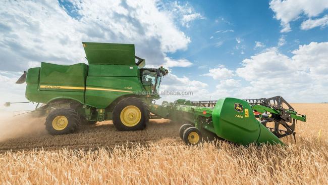 combine harvester.jpg
