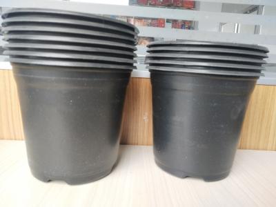 Cina Vasi da fiori di plastica neri, vasi all'aperto 12cm orticoli della pianta in vendita