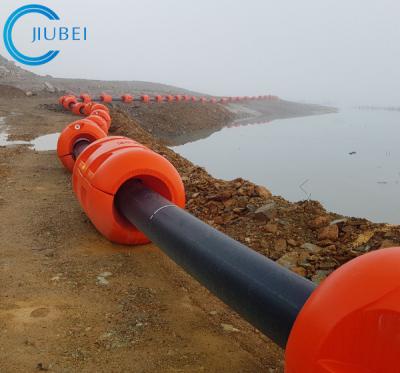 Chine Rond en plastique de ponton de flotteur de mousse de polyéthylène de ponton de HDPE sur des fabricants de l'eau à vendre