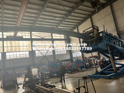 China Las hojas de techo abovedadas se forman, se forman y se arquean en una sola máquina en venta