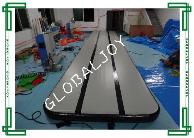Cina Pista di aria gonfiabile di sport dell'interno, pista gonfiabile di caduta della forte palestra in vendita