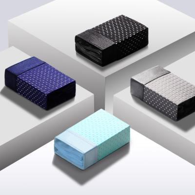 Chine Antibactérien plus des shorts de boxeur de taille glacez les dossiers de boxeur de Spandex du polyester des hommes en soie à vendre