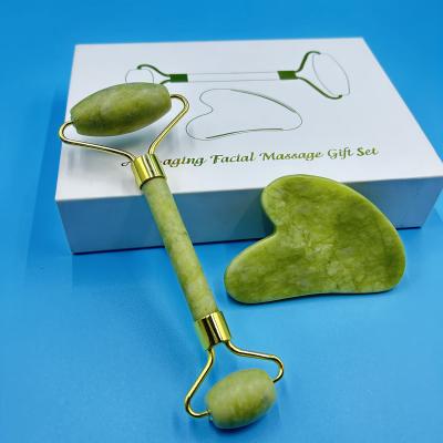 Chine Un rouleau de jade original et un ensemble de gua sha pour le massage du visage sur un lit de jade thermique à vendre