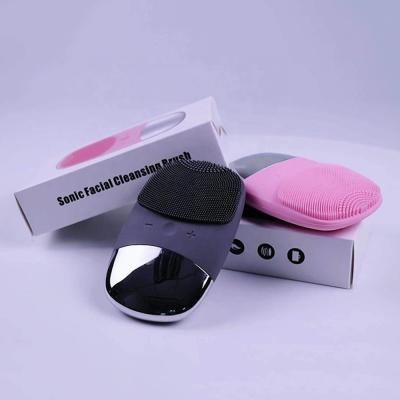Chine Temps de charge de 40 minutes Nettoyage du visage Brossage sonique pour un nettoyage en profondeur et une peau lisse à vendre