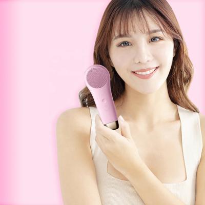 Chine IPX5 USB étanche à l'eau de recharge Silicone électrique de nettoyage du visage brosse pour le nettoyage du visage à vendre