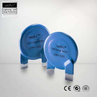 China aislamiento dependiente de la estabilización del borde del voltaje con terminales axiales de los varistores 32D en venta