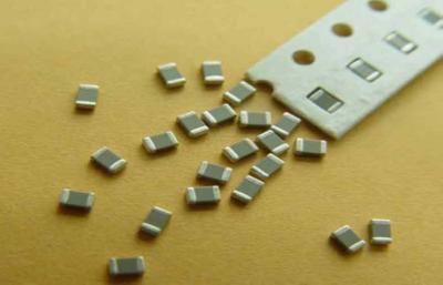 China Surge Protection TDK Analogue Varistor SMD 0402 For ESD Protection , VDE for sale